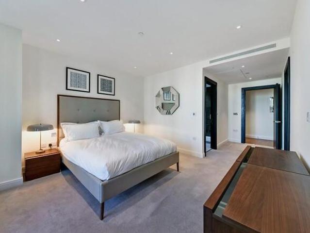 3 bedroom flat for rent in Sophora House, 342 Queenstown Road, London, SW11