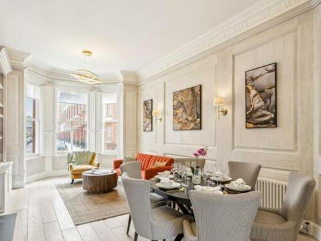 3 Bedroom Flat For Rent In South Kensington, London