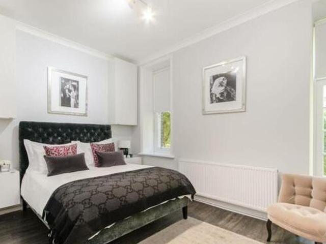 3 Bedroom Flat For Rent In South Kensington, London