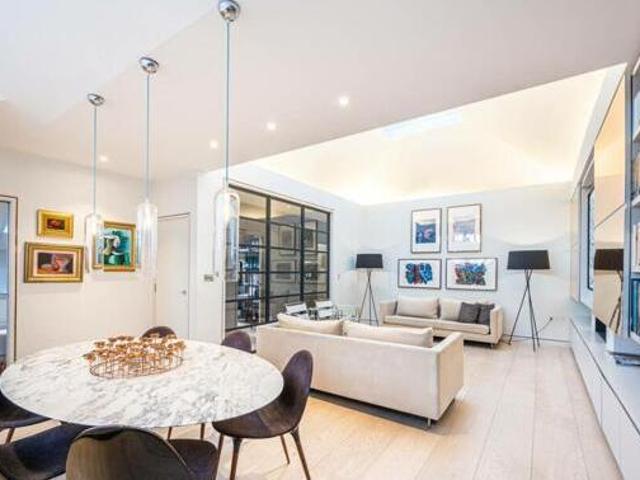3 Bedroom Flat For Rent In South Kensington, London