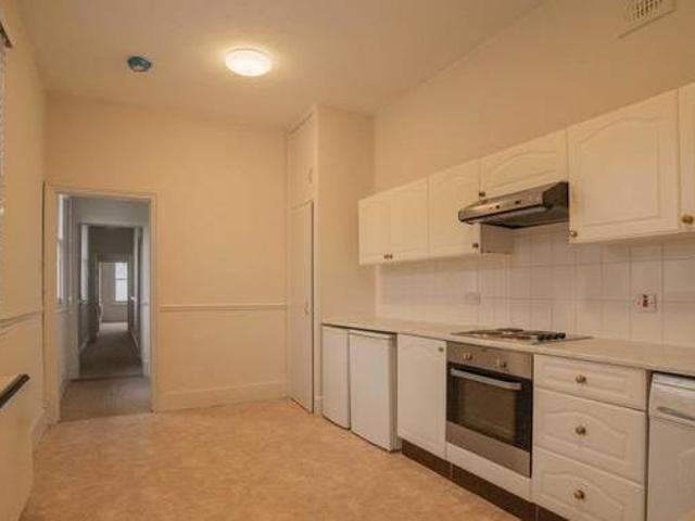 3 bedroom flat for rent in South Street Bishops Stortford Herts CM23