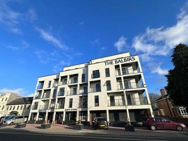 3 Bedroom Flat For Rent In Southampton