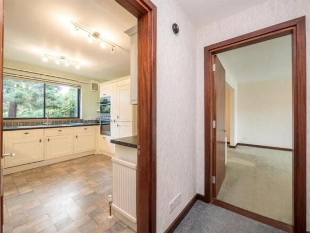 3 bedroom flat for rent in Southbank Court, Edinburgh, EH4