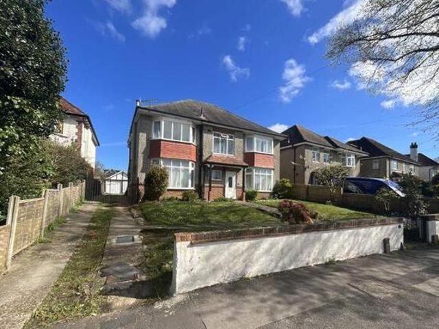 3 Bedroom Flat For Rent In Southbourne