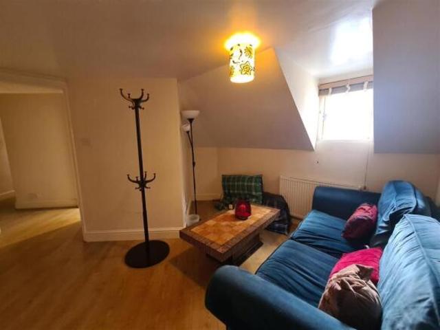3 bedroom flat for rent in Spencer's Yard, Spencer Street, Leamington Spa, CV31