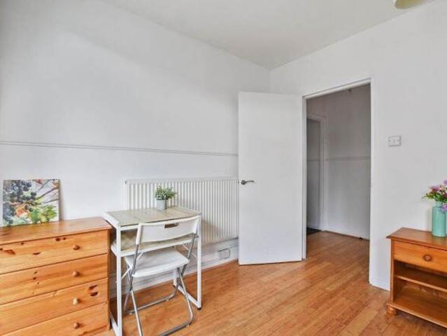 3 bedroom flat for rent in Swallowfield, Munster Square, London, NW1