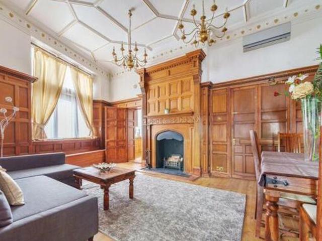 3 Bedroom Flat For Rent In St James´s, London
