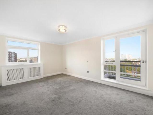 3 bedroom flat for rent in St Johns Wood Park, London, NW8