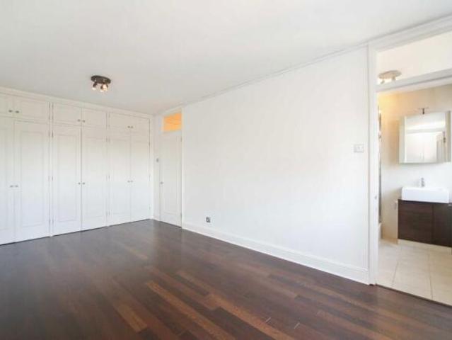 3 bedroom flat for rent in St. Johns Wood Park, St John's Wood, NW8