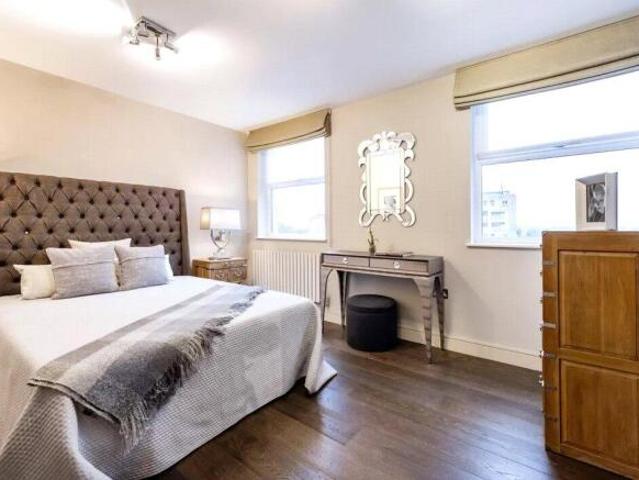 3 bedroom flat for rent in St. John's Wood Park St. John's Wood NW8