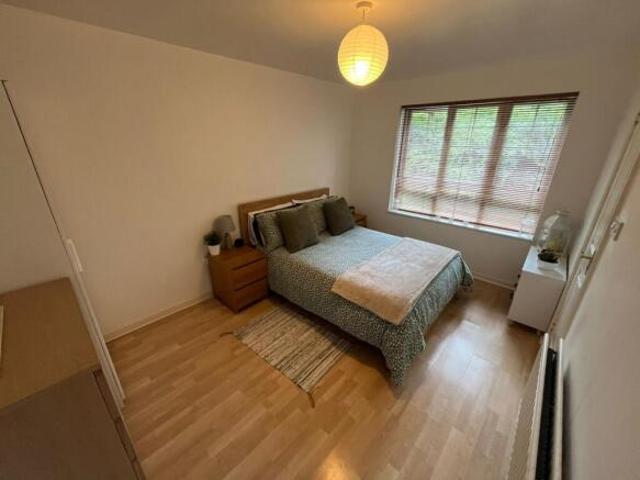 3 bedroom flat for rent in St. Marys Close, Hessle, East Riding of Yorkshire, HU13