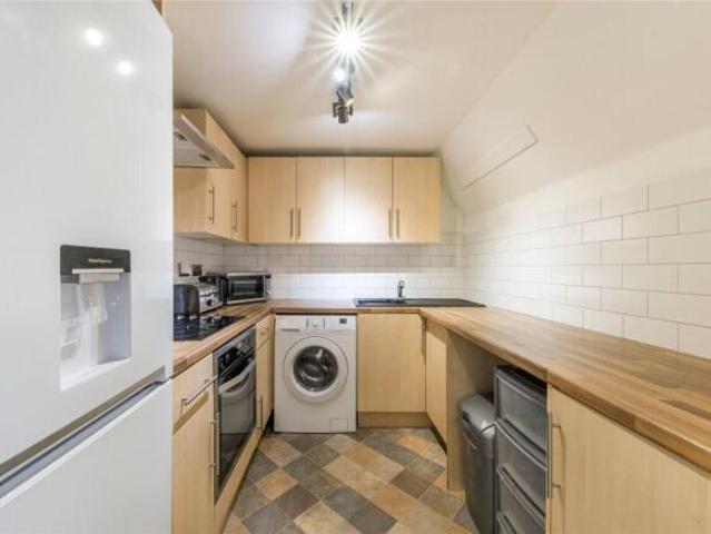 3 bedroom flat for rent in St. Michael's Court, St. Leonards Road, E14