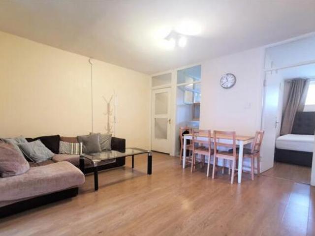 3 Bedroom Flat For Rent In St Pancras