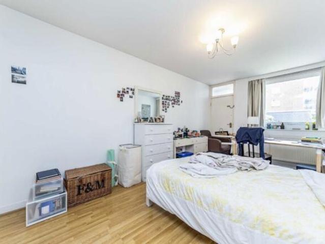 3 bedroom flat for rent in, St. Petersburgh Place, W2