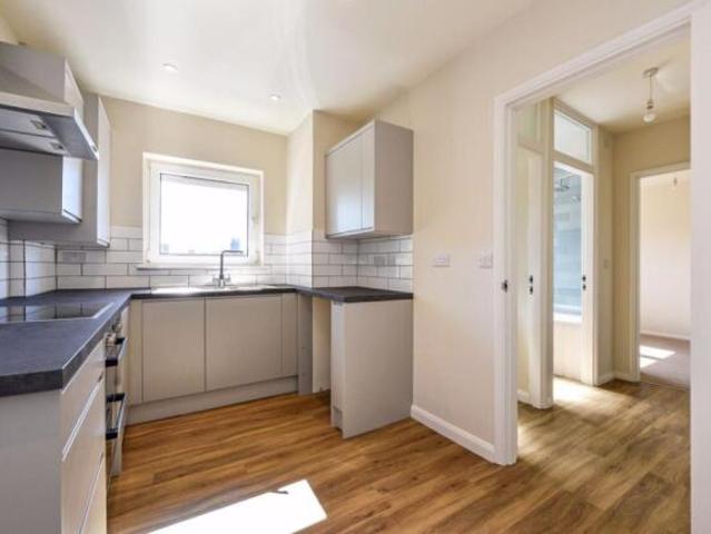3 bedroom flat for rent in Stone Street, Southsea, Portsmouth, PO5
