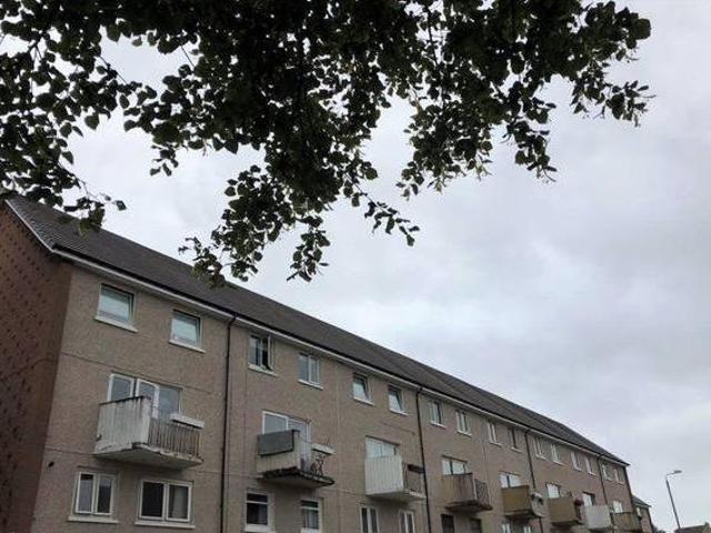 3 bedroom flat for rent in Storie St PA1