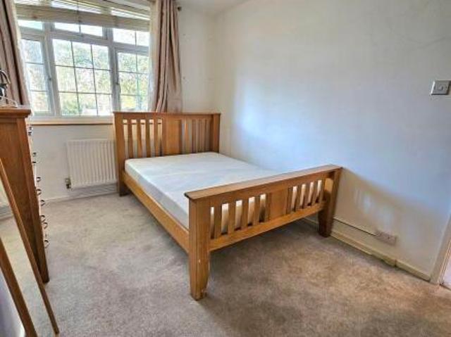 3 bedroom flat for rent in Stepney Green, London, E1