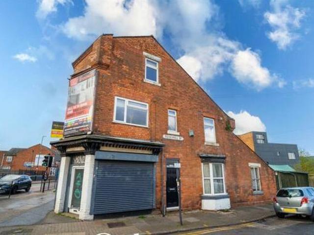 3 Bedroom Flat For Rent In Stirchley