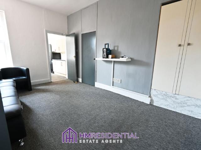 3 bedroom Flat for rent on Dilston Road, Arthurs Hill, Newcastle Upon Tyne, NE4 5AB available from 01/06/2026 £995.00