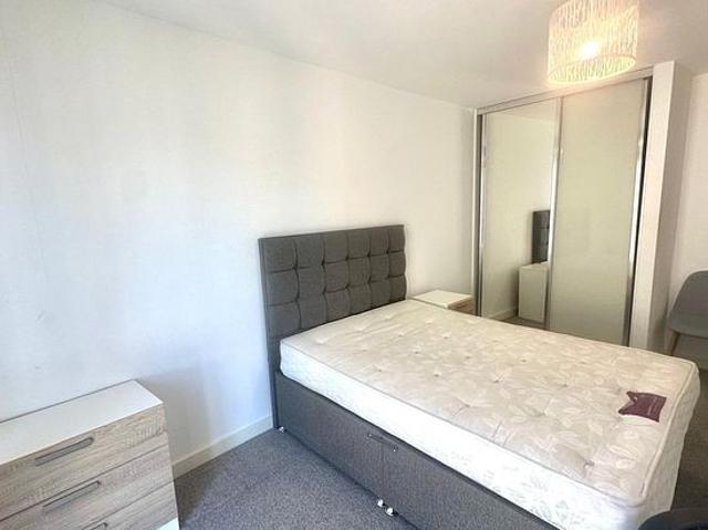 3 bedroom flat in Birmingham