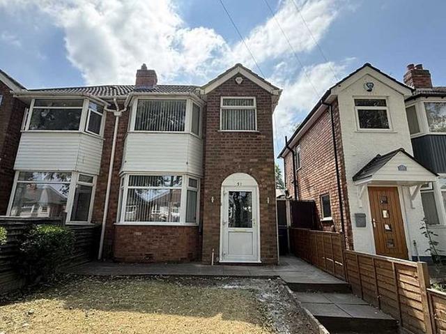 3 bedroom flat in Birmingham