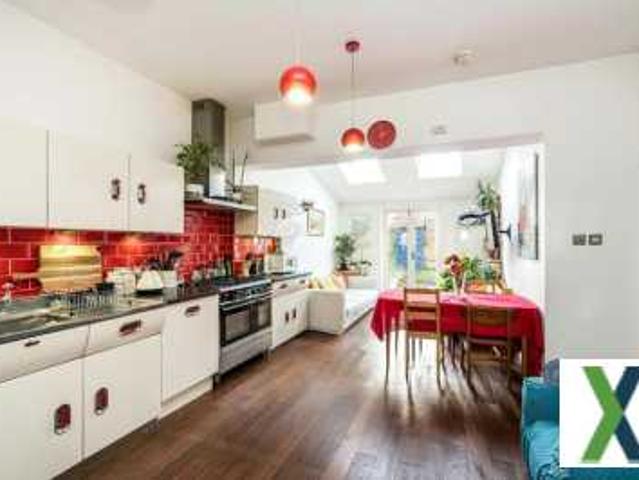 3 bedroom flat in Brixton, London, SW2 3 bed #2376982