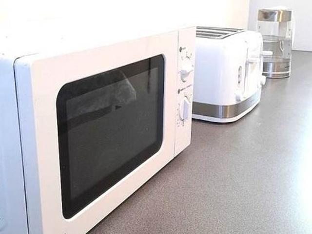3 bedroom flat in Glasgow