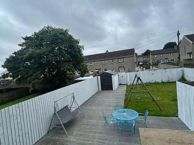 3 bedroom flat in Glasgow