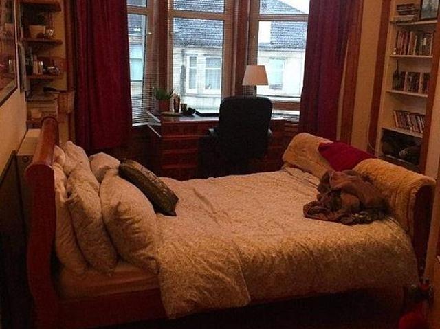 3 bedroom flat in Glasgow
