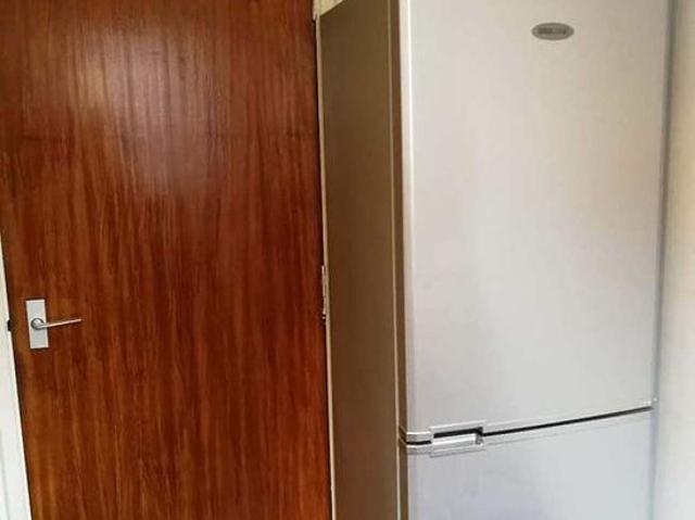 3 bedroom flat in Glasgow