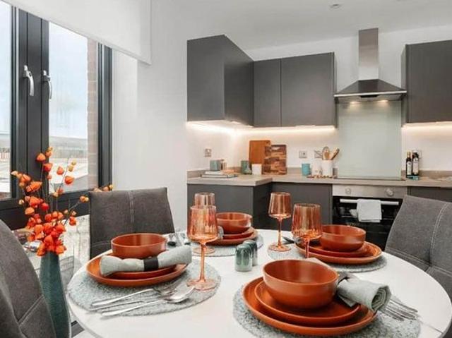 3 bedroom flat in Liverpool