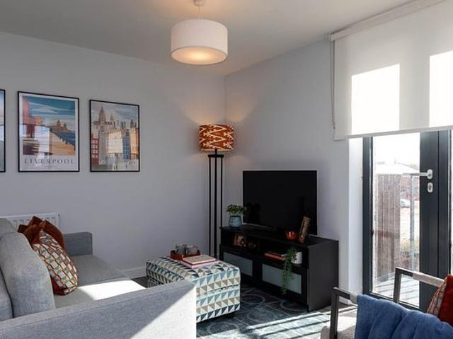 3 bedroom flat in Liverpool