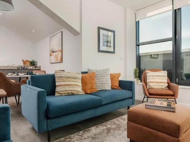 3 bedroom flat in Liverpool