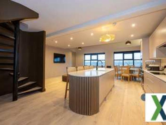 3 bedroom flat in Ludgate Hill, Manchester, M4 3 bed #2415942