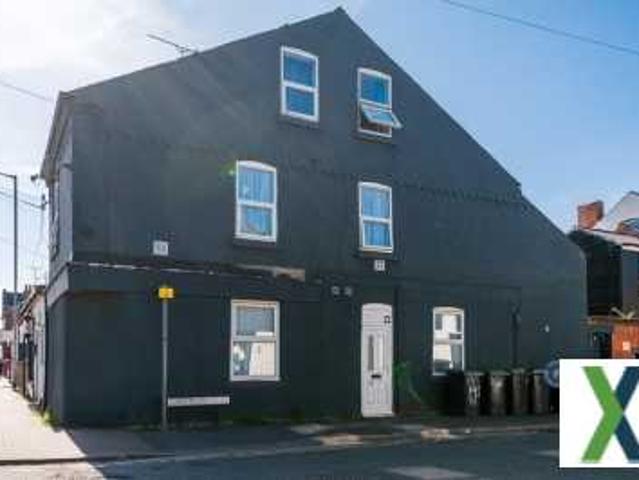 3 bedroom flat in Queens Road, Beeston, Nottingham, NG9 3 bed #2455804