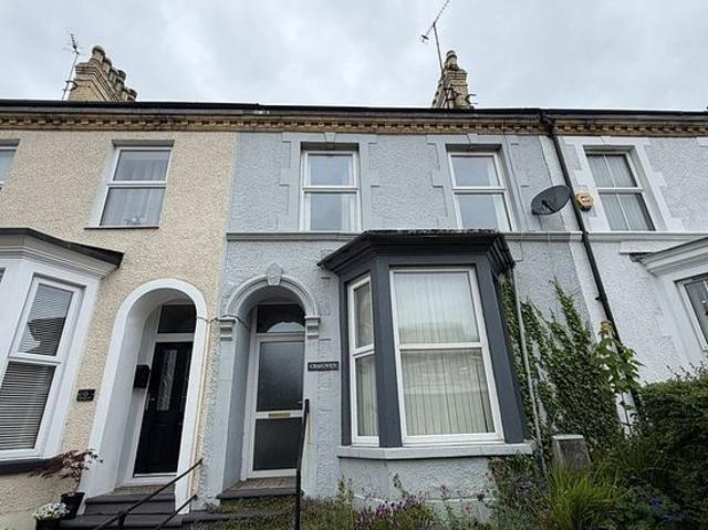 3 bedroom flat in Rhosneigr