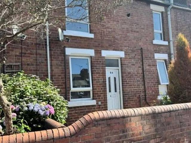 3 bedroom flat in Rotherham