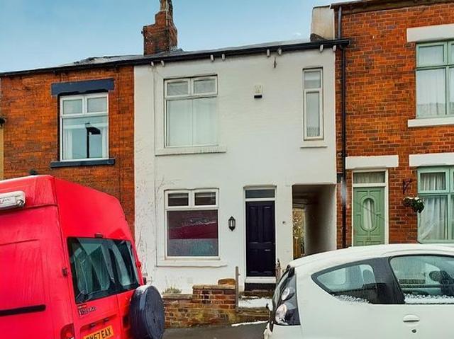 3 bedroom flat in Sheffield