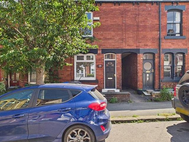 3 bedroom flat in Sheffield