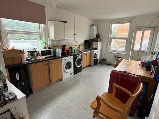 3 Bedroom Flat Seven Sister