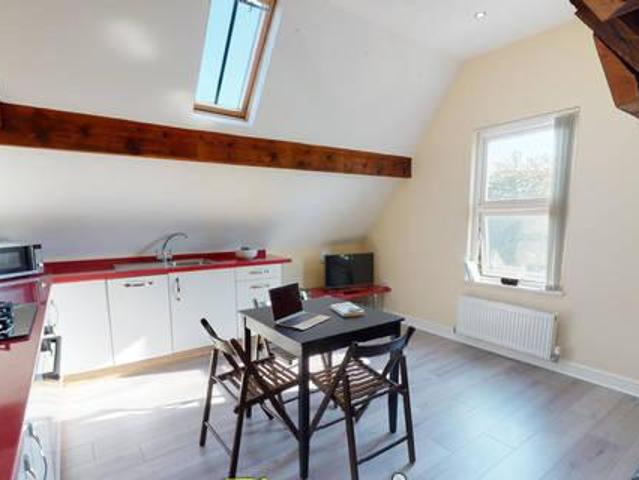 3 bedroom flat share for rent in Bolckow House Park Road South TS5