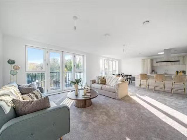 3+ bedroom flat/apartment for sale in 16 Rooksmoor Mills, Wood.