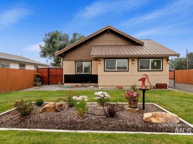 3 bedroom, Fruitland ID 83619 LS87278089