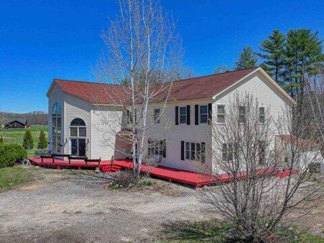 3 bedroom, Fryeburg ME 04037 102409097