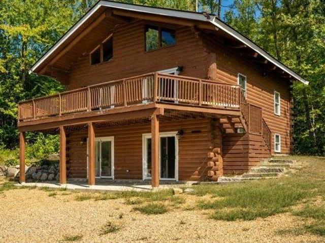 3 bedroom, Fryeburg ME 04037 102708328