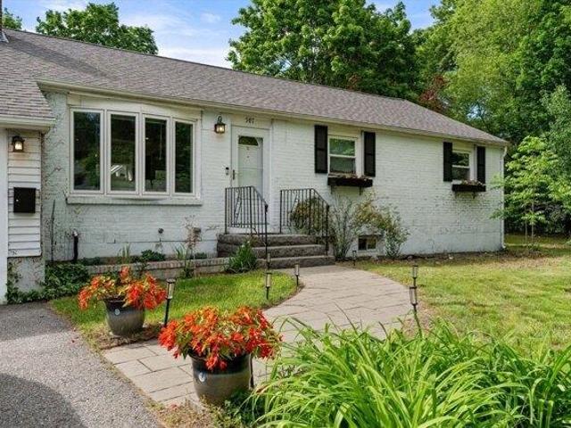 3 bedroom, Framingham MA 01701 103443090