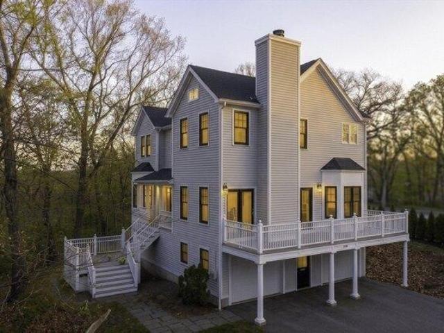 3 bedroom, Framingham MA 01701 LS102218467