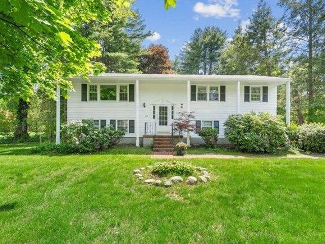3 bedroom, Framingham MA 01701 LS103035337