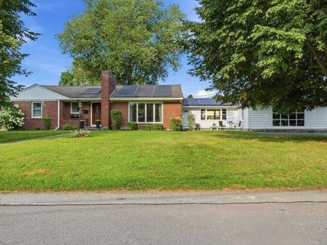 3 bedroom, Framingham MA 01702 105060259