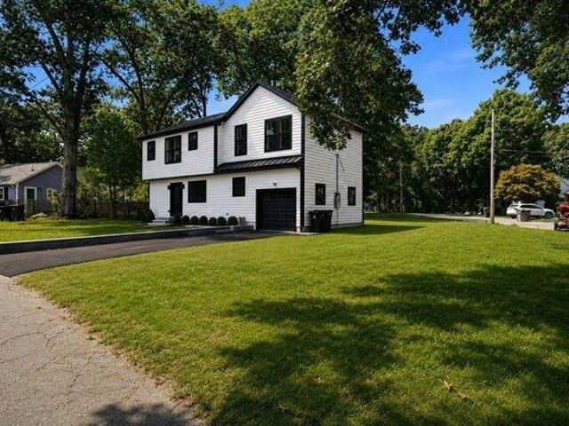 3 bedroom, Framingham MA 01702 105061804